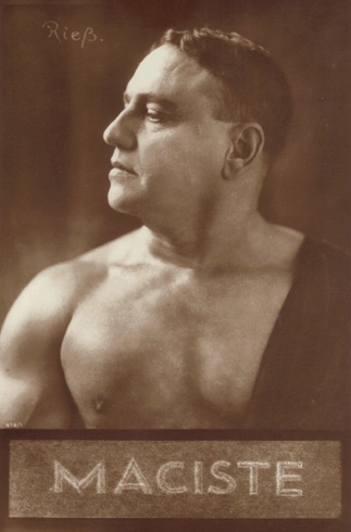 Professor Melds Cinema Scholarship with Restoration