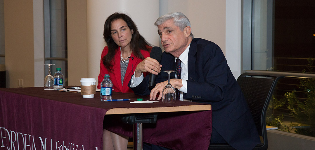 Robert Rubin Speaks to Students on Economics and Policy